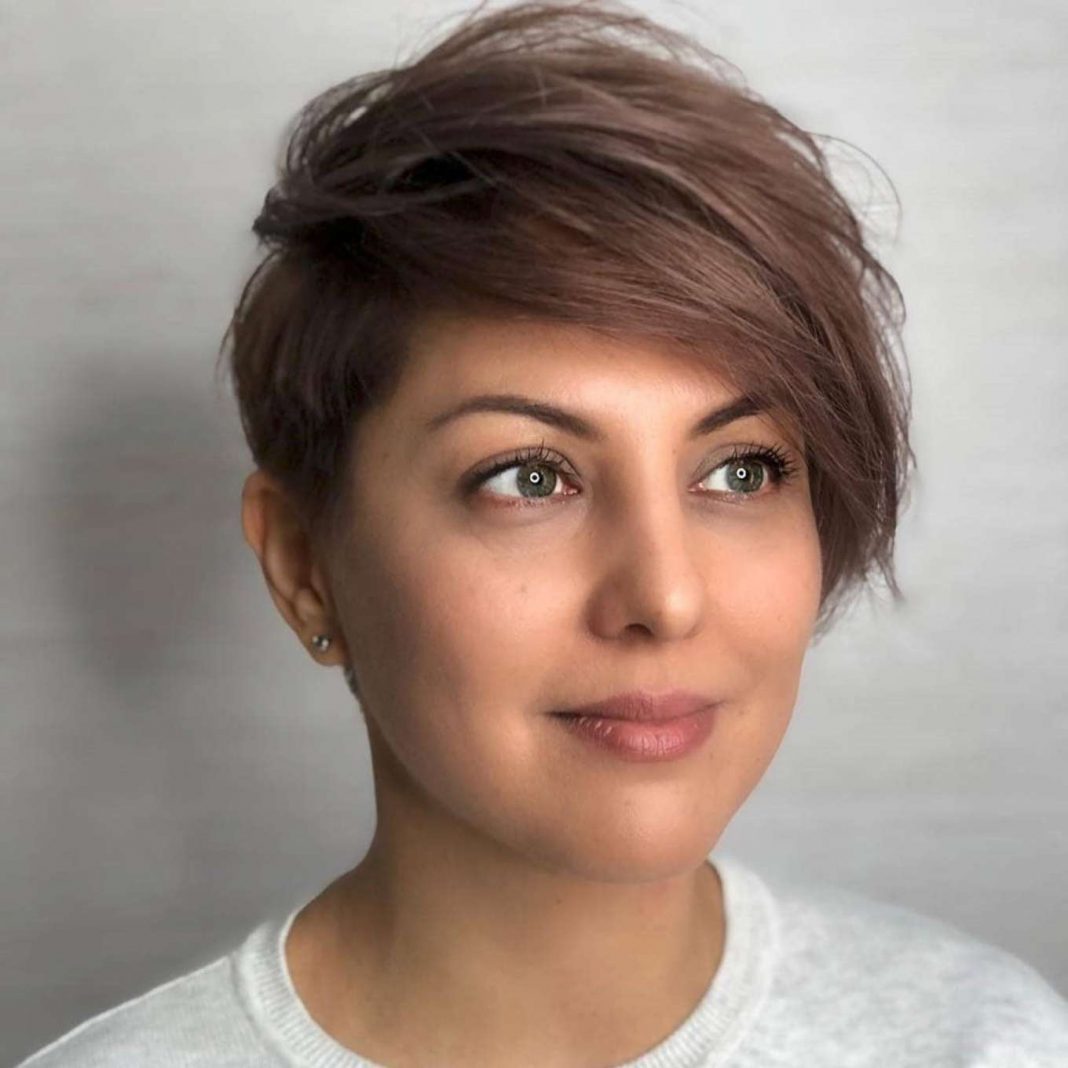 Frankie Moore Short Hairstyles - Likeeed