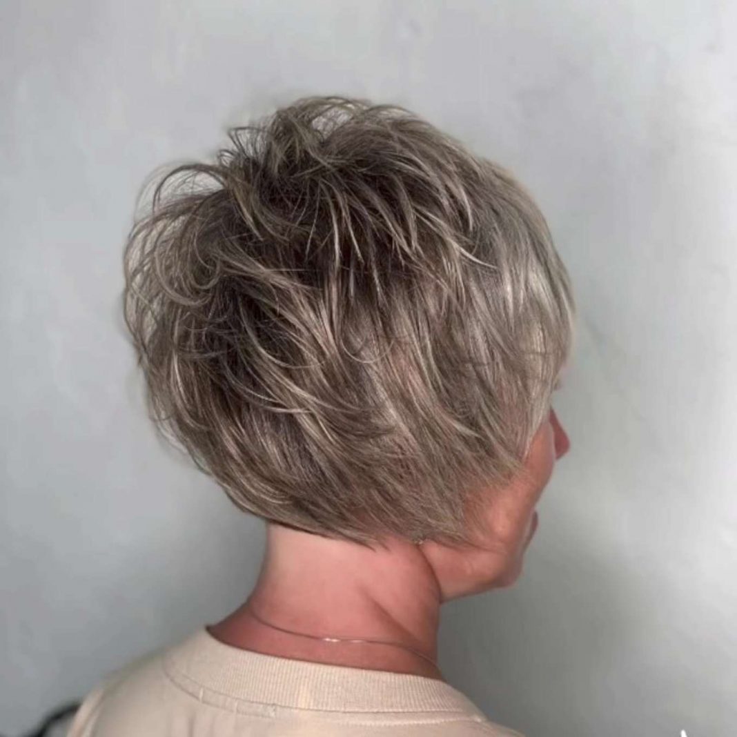 Polly Evans Short Hairstyles - Likeeed