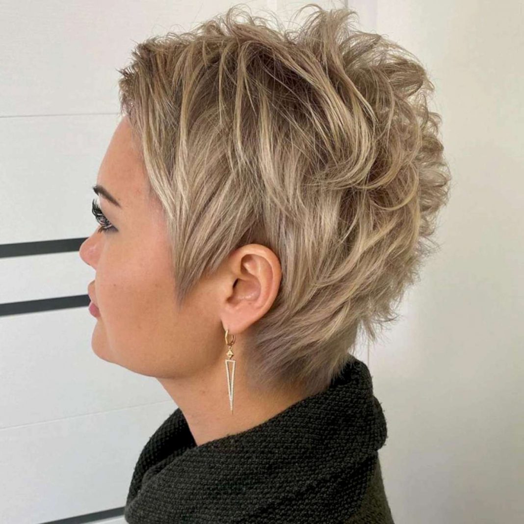 Becky Turner Short Hairstyles - Likeeed