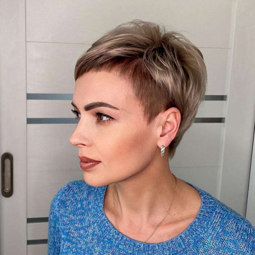Carlene Clark Short Hairstyles - Likeeed