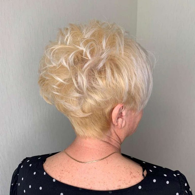 Stella Sullivan Short Hairstyles - Likeeed