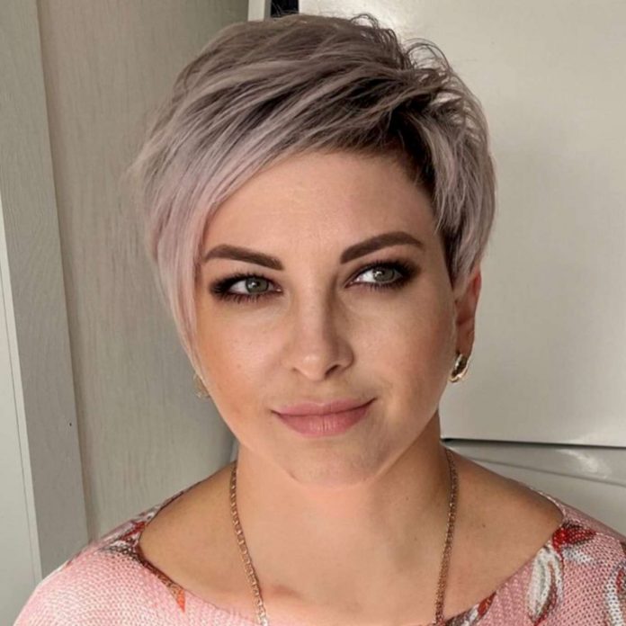 Alexandria Clark Short Hairstyles - Likeeed